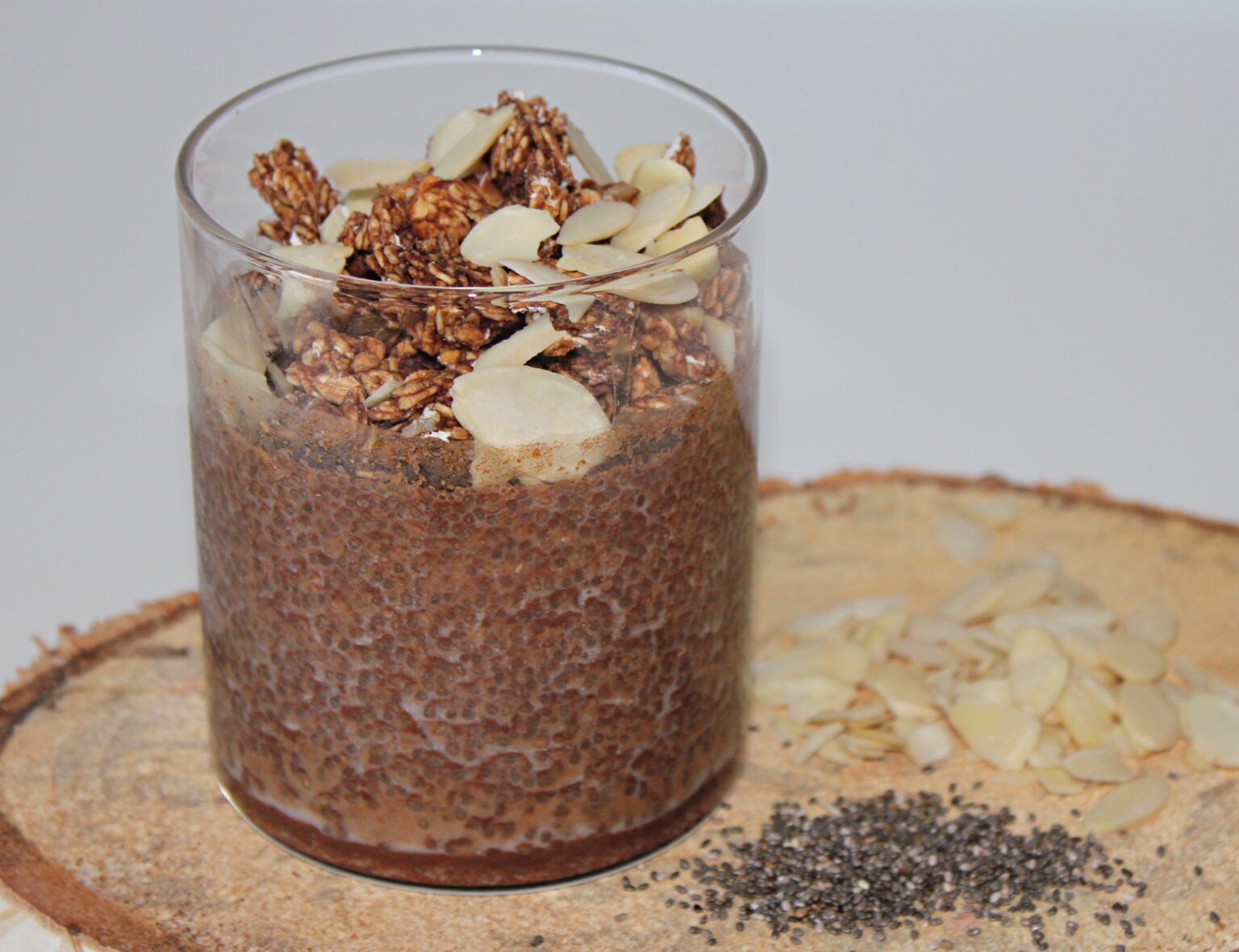 3 Irresistible Chia Pudding Recipes - Tasty Recipes and Healthy ...